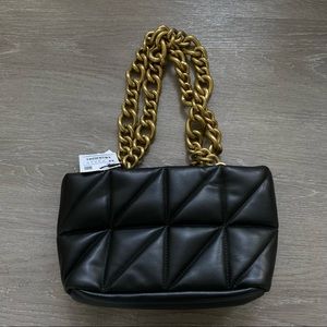 Zara | Bags | Zara Quilted City Bag With Gold Chain Strap | Poshmark